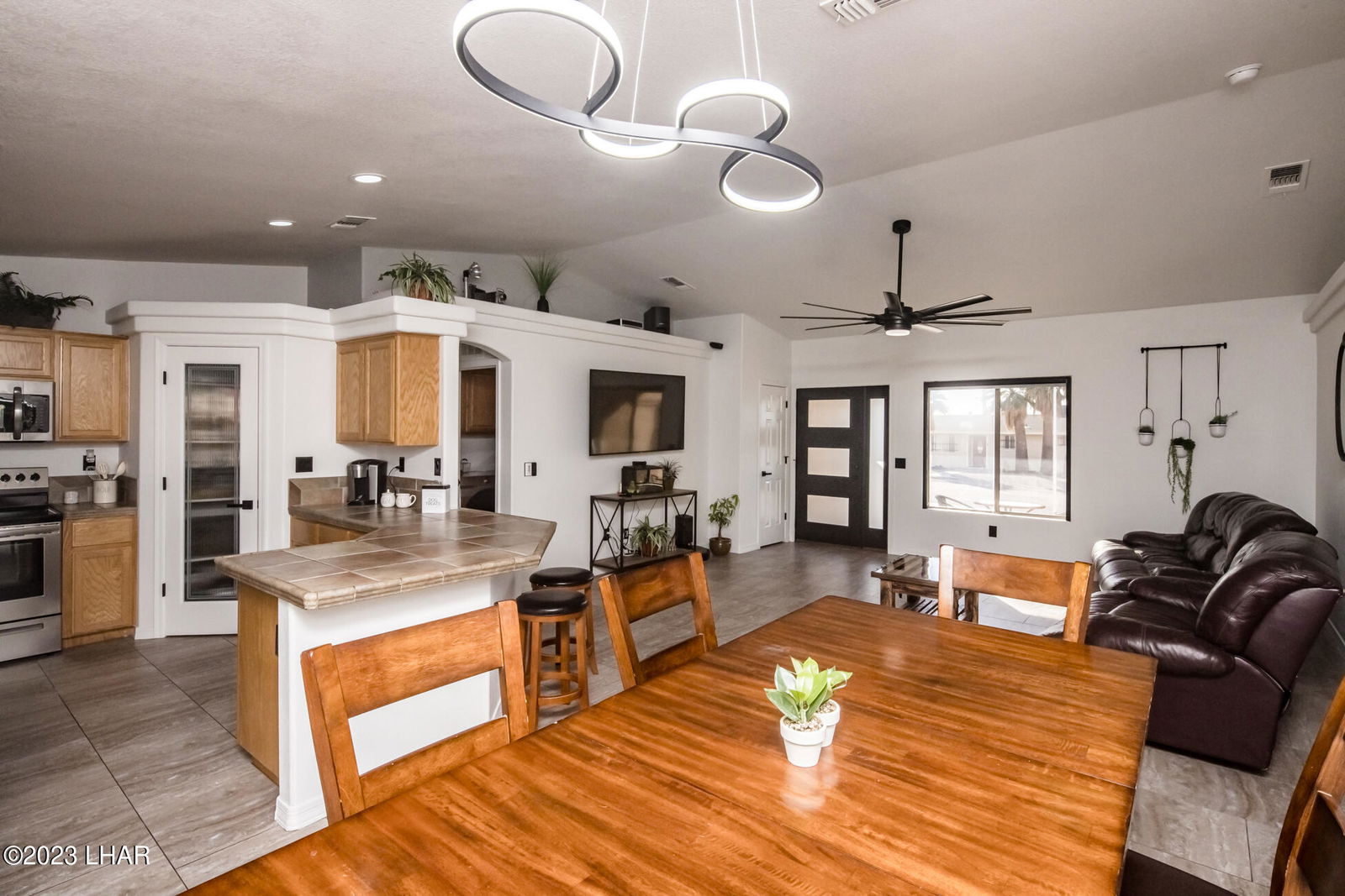 2725 Palisades Dr, Lake Havasu City | MLS 1024416 | »» Call/Text ...