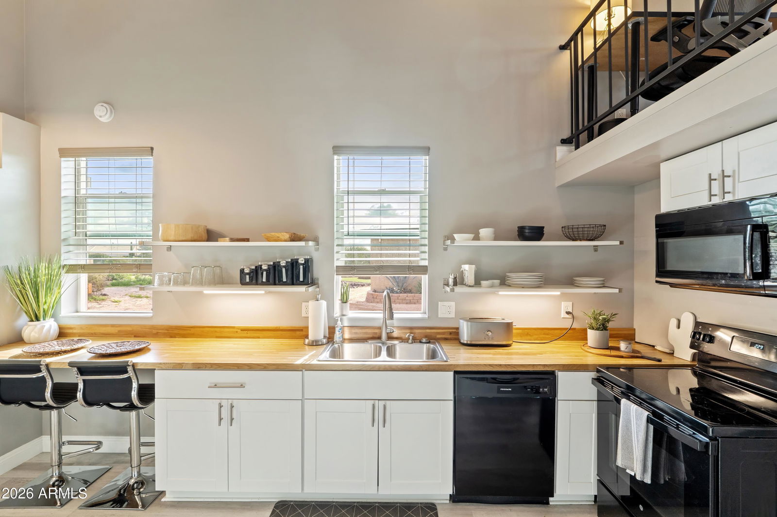 31045 N 48th Street, Cave Creek, Arizona 85331. 3 bedrooms 2 baths with ...