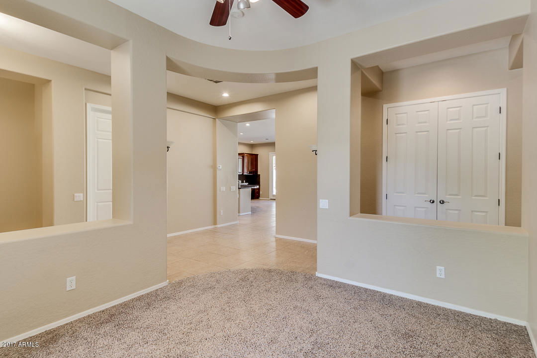 2046 E San Carlos Place, Chandler, 85249