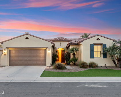 Liz McDermott Top Scottsdale Realtor | HomeSmart Elite Group ...