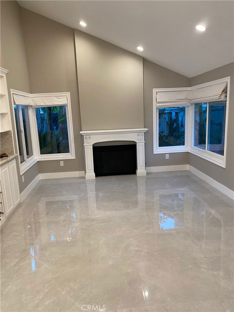 1933 Canyon Park Circle, Orange, 92867