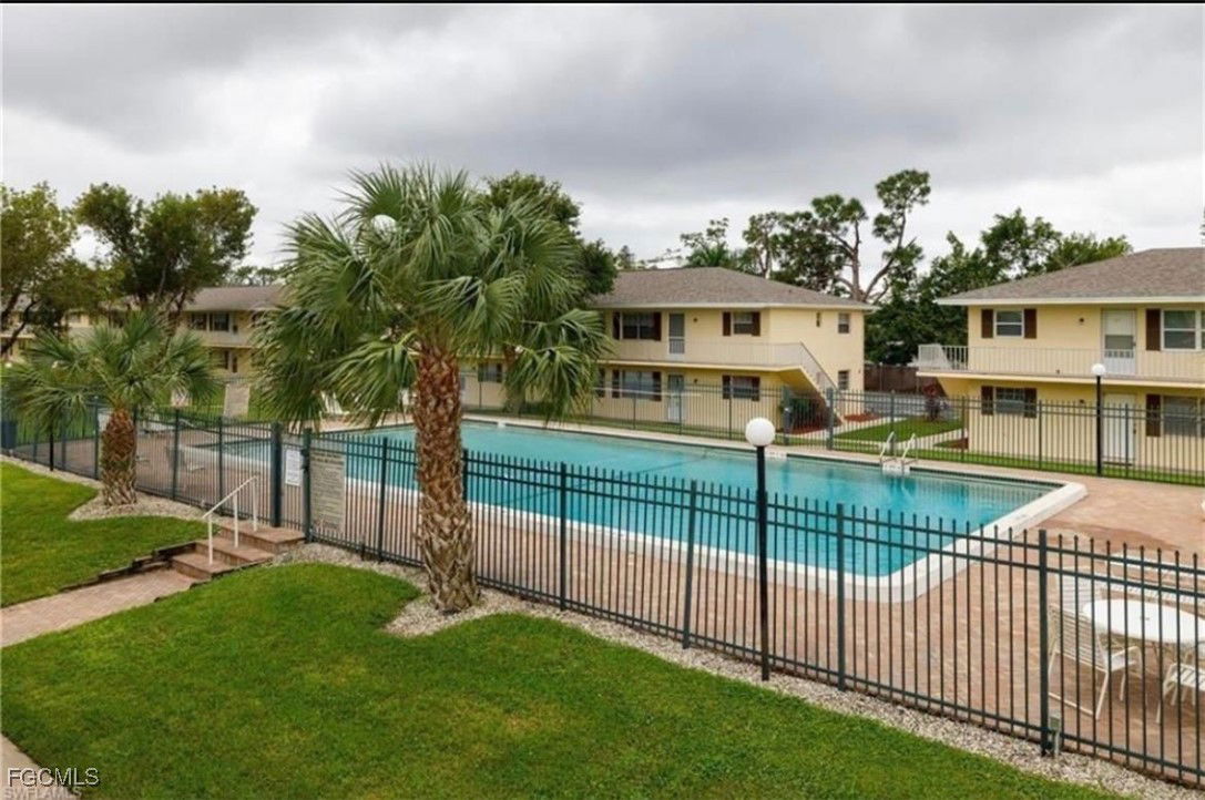 Naples FL Real Estate - 3325 Airport Road N Unit L2, Naples, FL 34105 ...