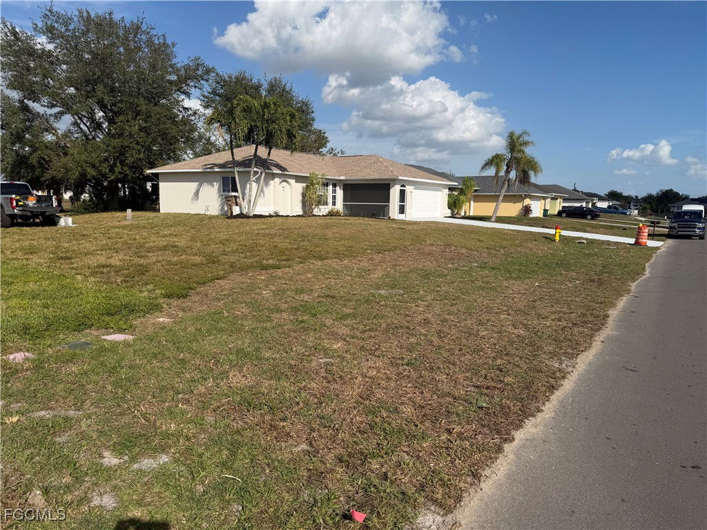 907 NE 17th Terrace, Cape Coral, 33909 MLS# 2025025808 - Cape Coral Fl ...