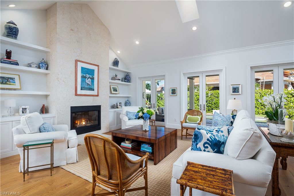 485 Wedge DR, Naples, 34103