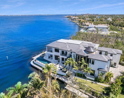 Caloosa Cove Real Estate, Homes, Condos for Sale in Fort Myers, FL ...