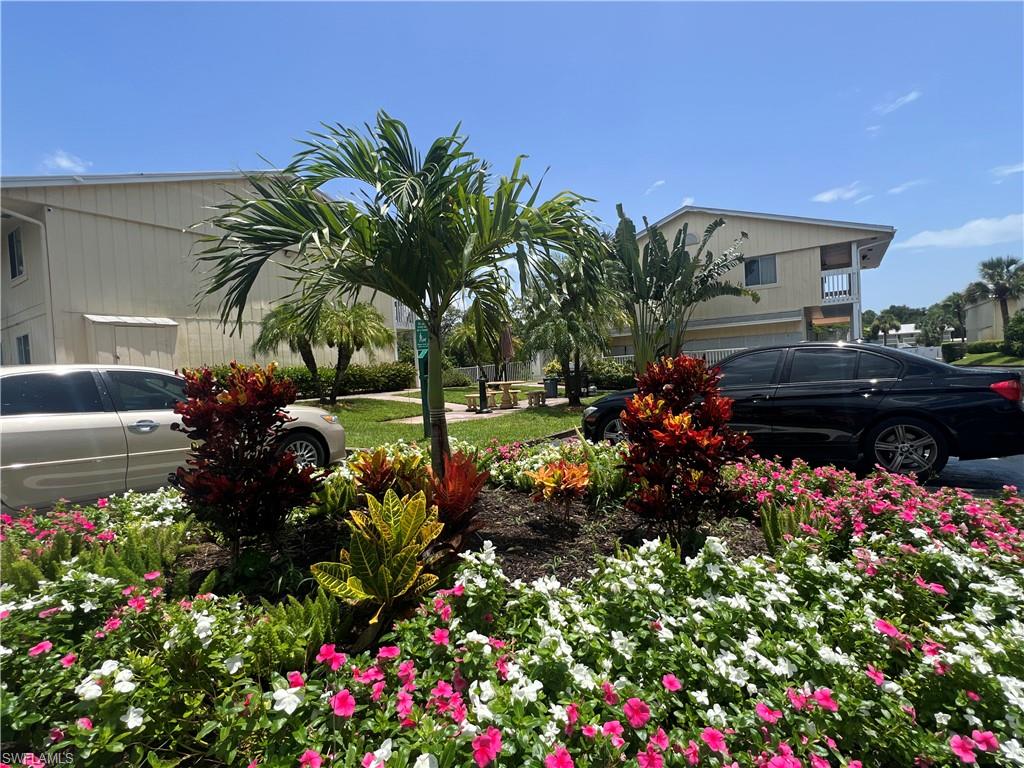 Naples FL Real Estate - 4613 Bayshore DR Unit B7, Naples, FL 34112 ...