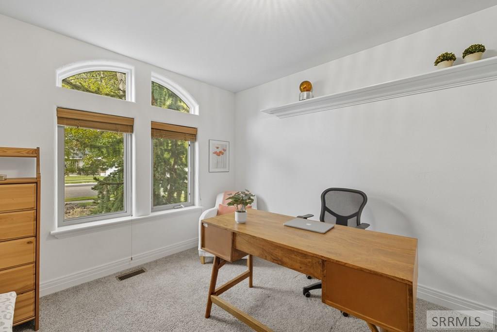 5304 S Clearfield Ln, Ammon, 83406