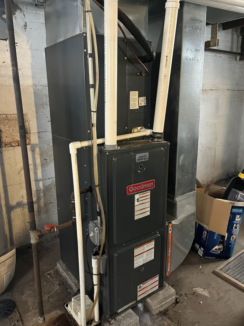 9857 S Charles Street, Chicago, 60643