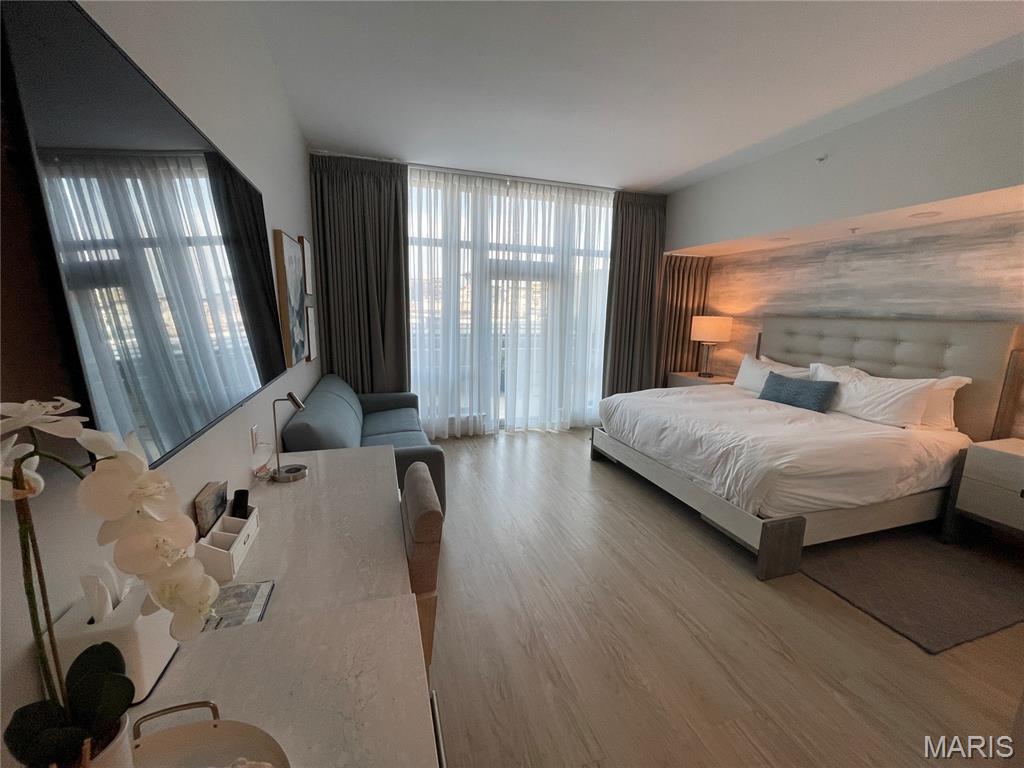 Park East Tower 4909 Laclede Ave Unit 1201, St Louis, 63108