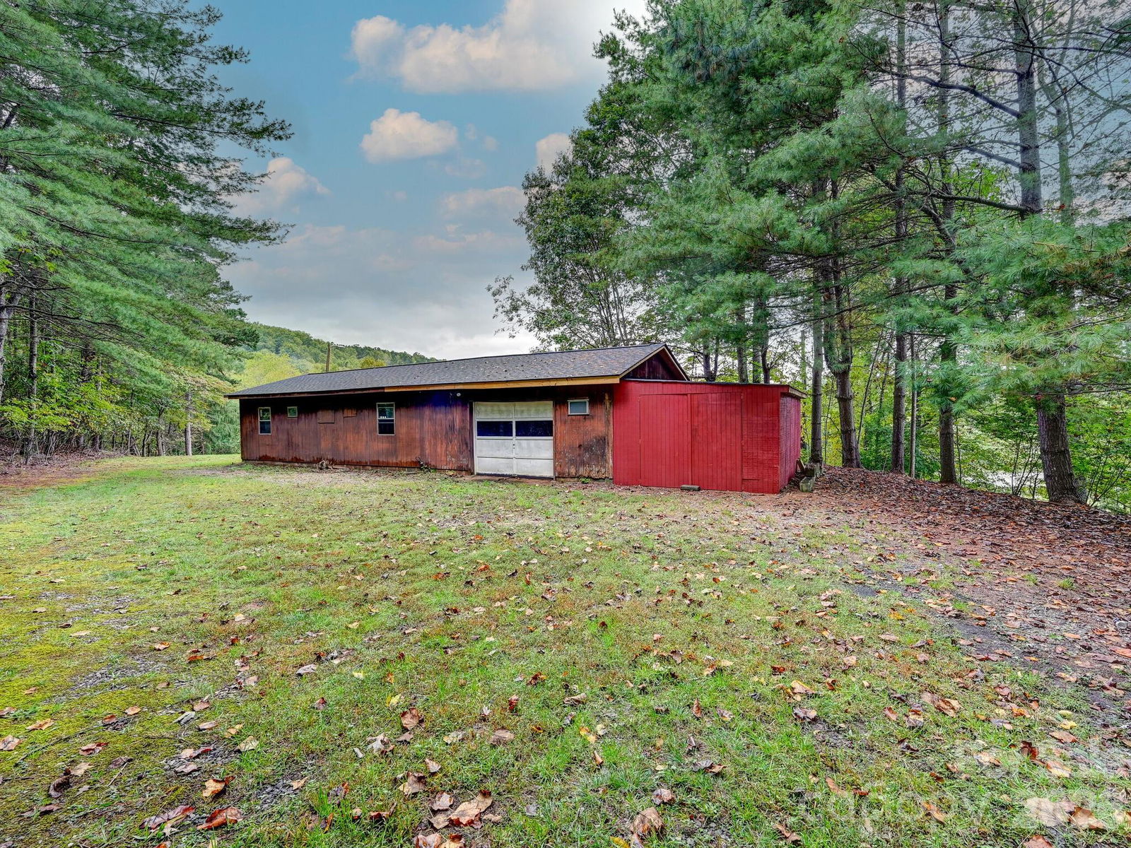 651 Case Cove Road, Candler, 28715