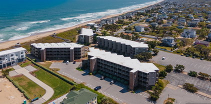 Duck Real Estate - Colony by the Sea Condos