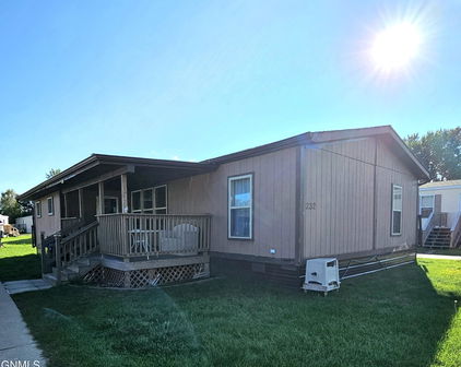 Bismarck & Mandan Homes / Real Estate / Property Search at Homes701 ...