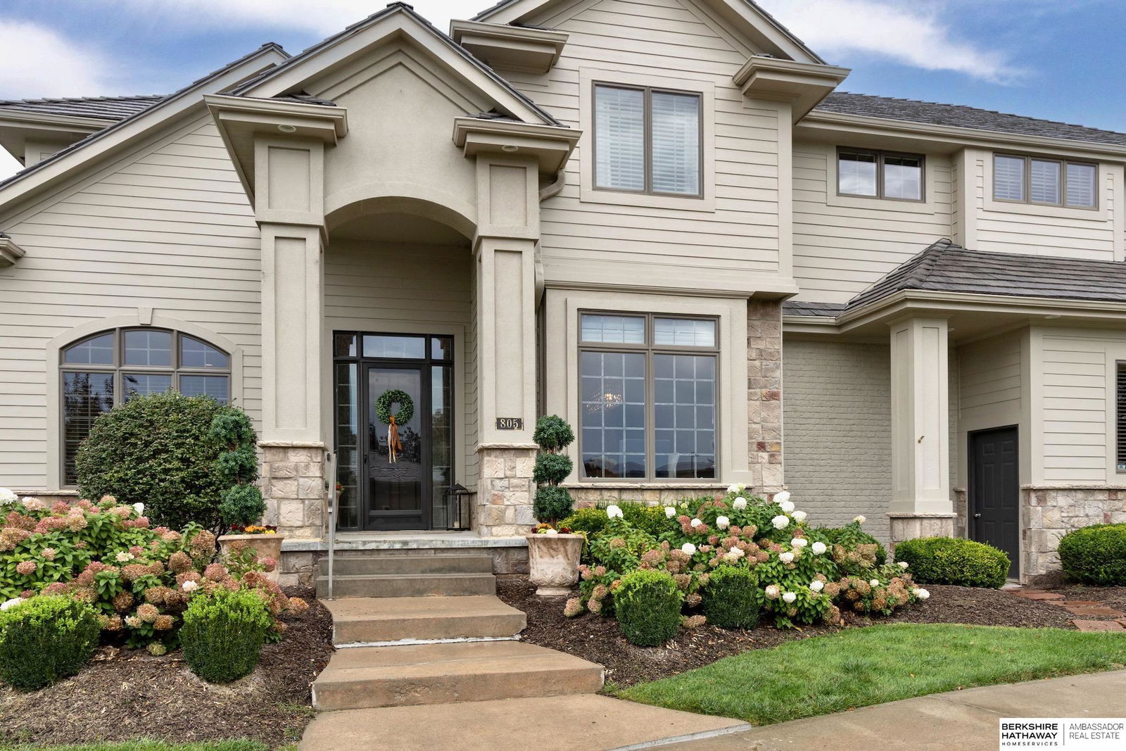 805 N 132 Avenue, Omaha, 68154