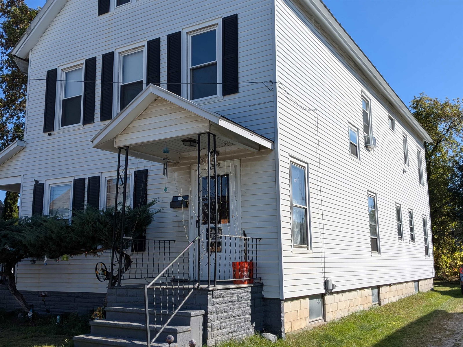 90 River St, Rutland City, 05701