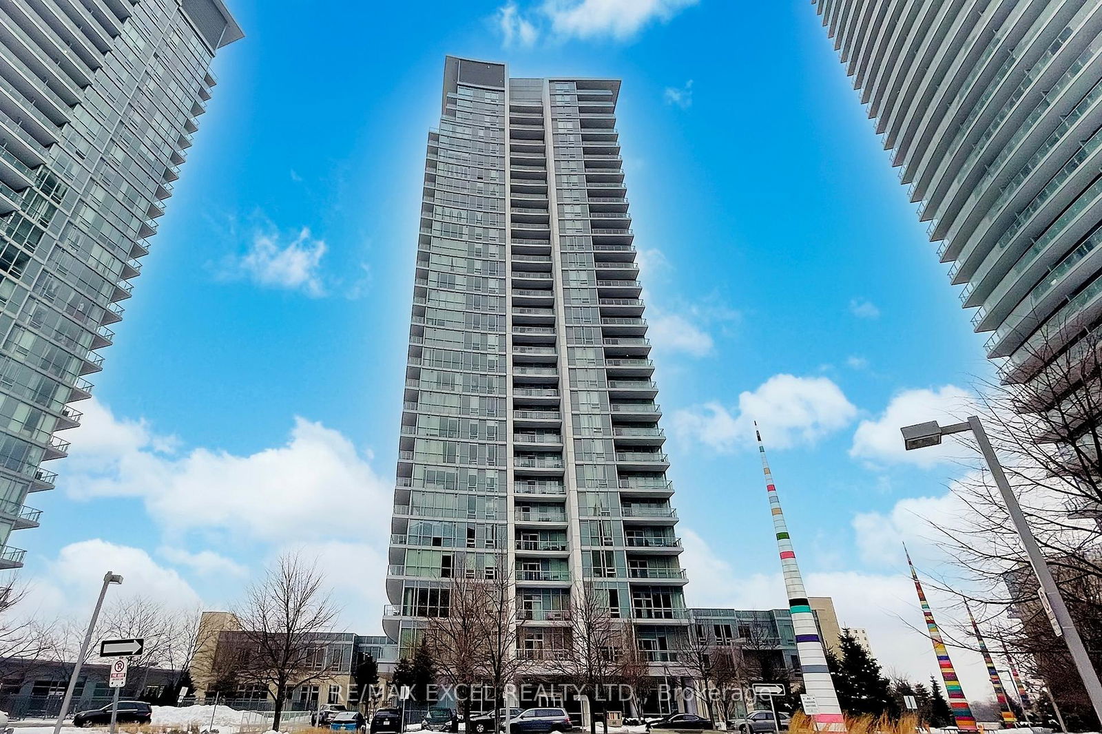 View 66 Forest Manor Road Unit 1402, Toronto | MLS# C12707066 | Henry ...