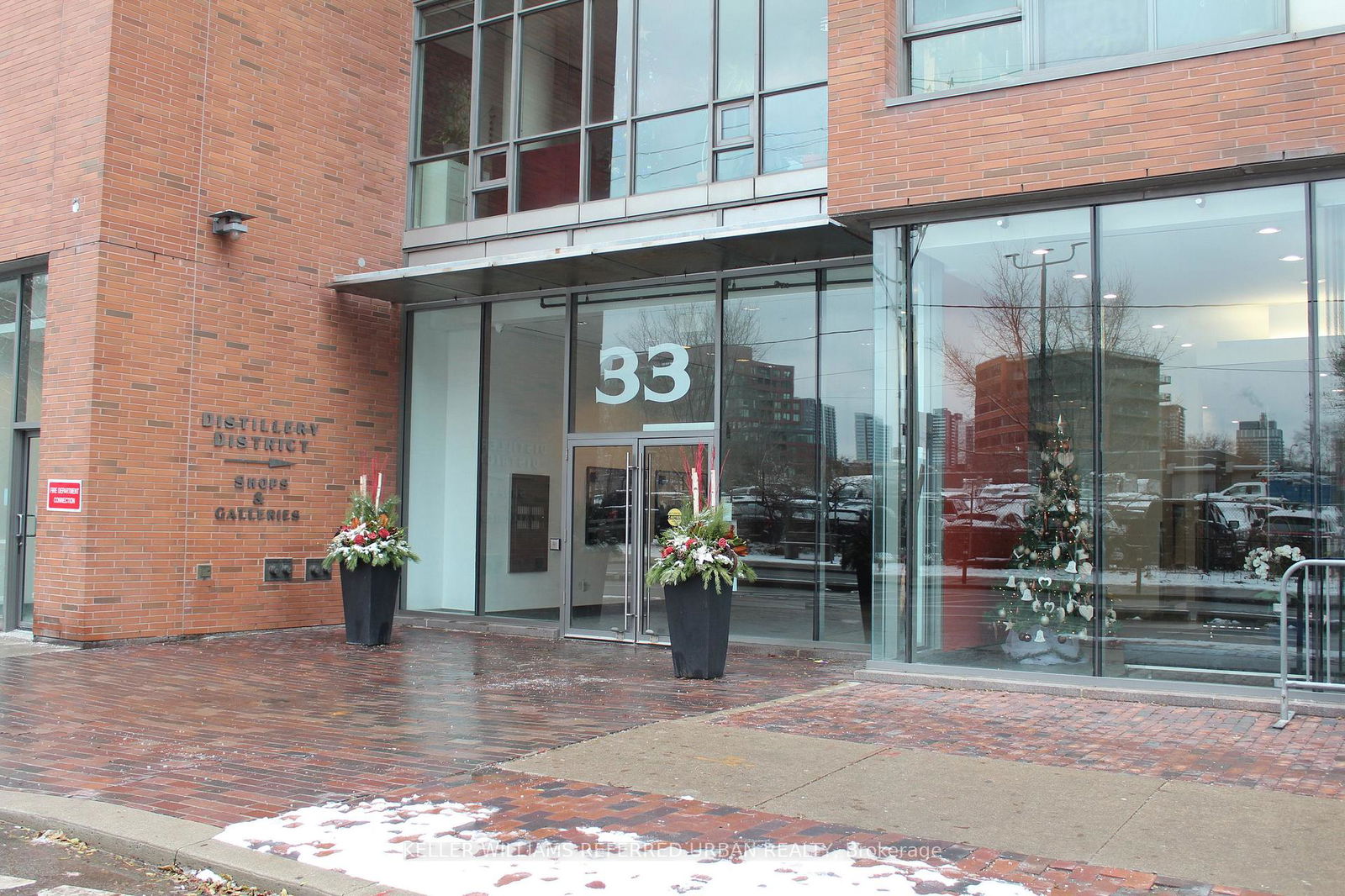 33 Mill Street Unit 622, Toronto, M5A 3R3