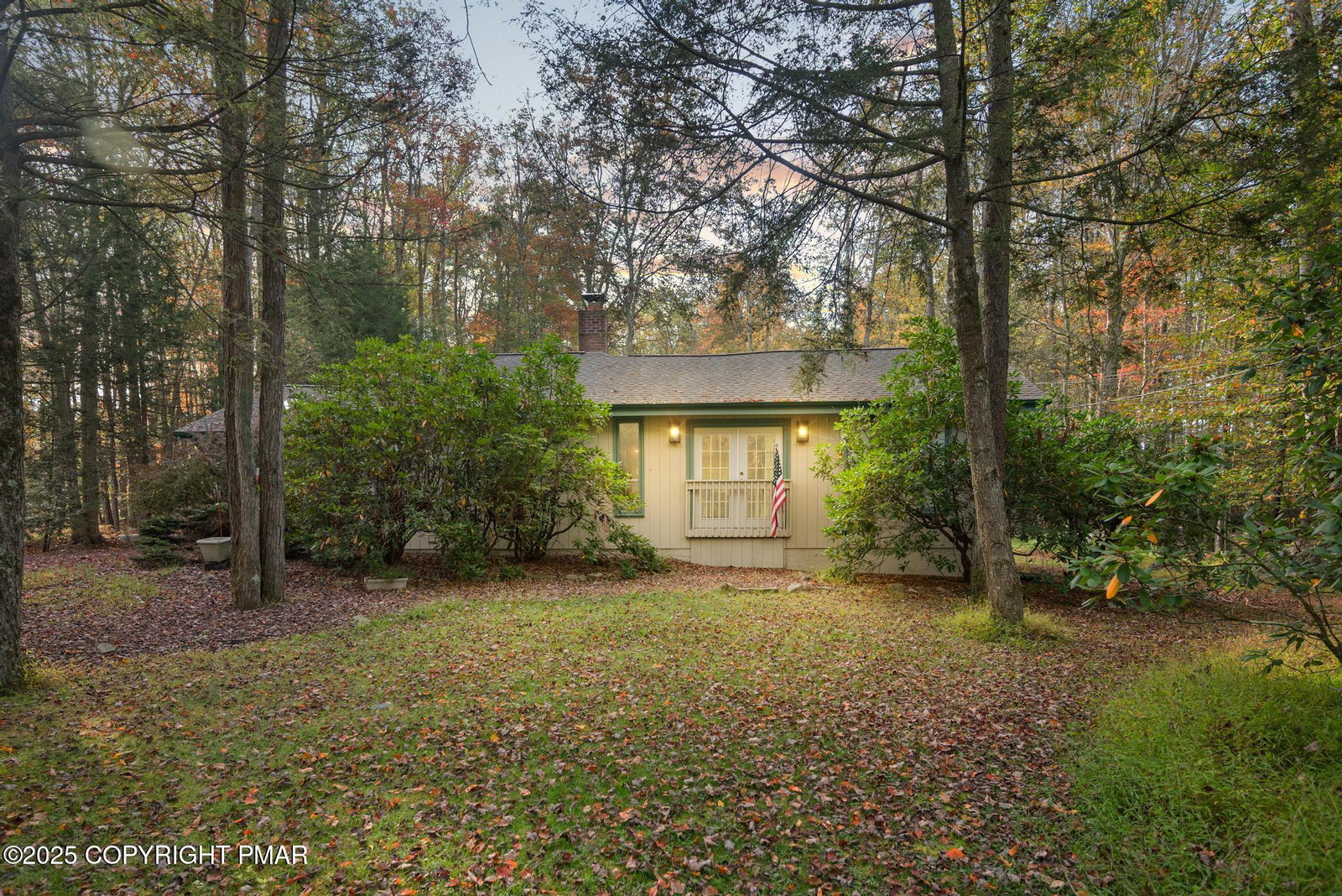 136 Split Rock Ln, Pocono Pines, 18350