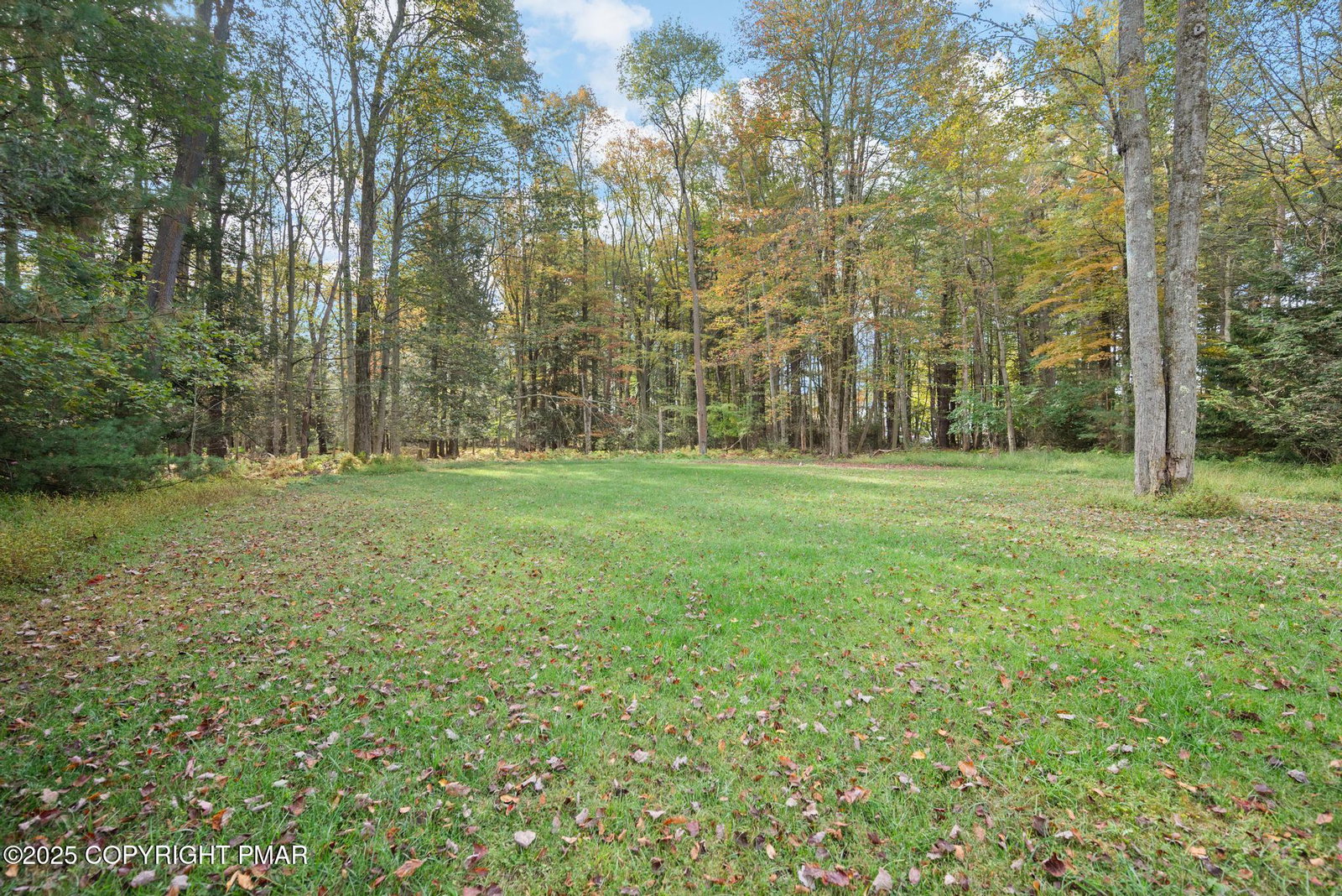 136 Split Rock Ln, Pocono Pines, 18350