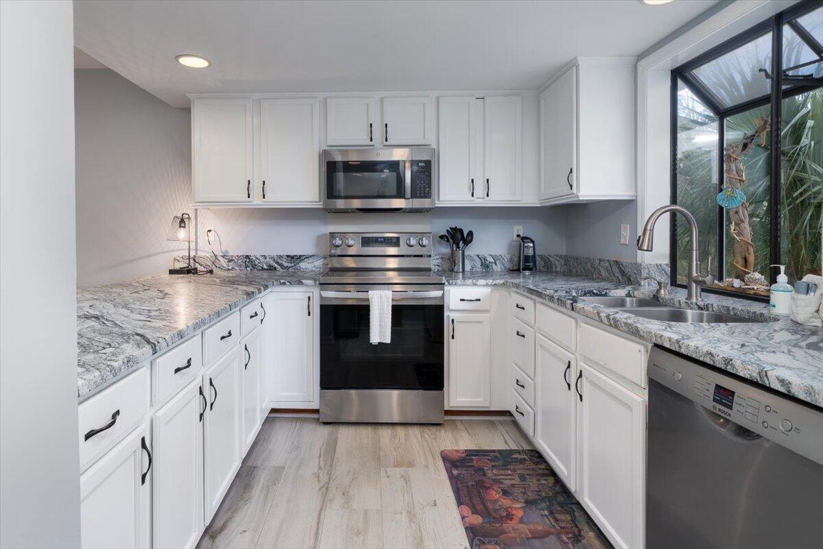 780 Summerwind Circle, Edisto Island, 29438