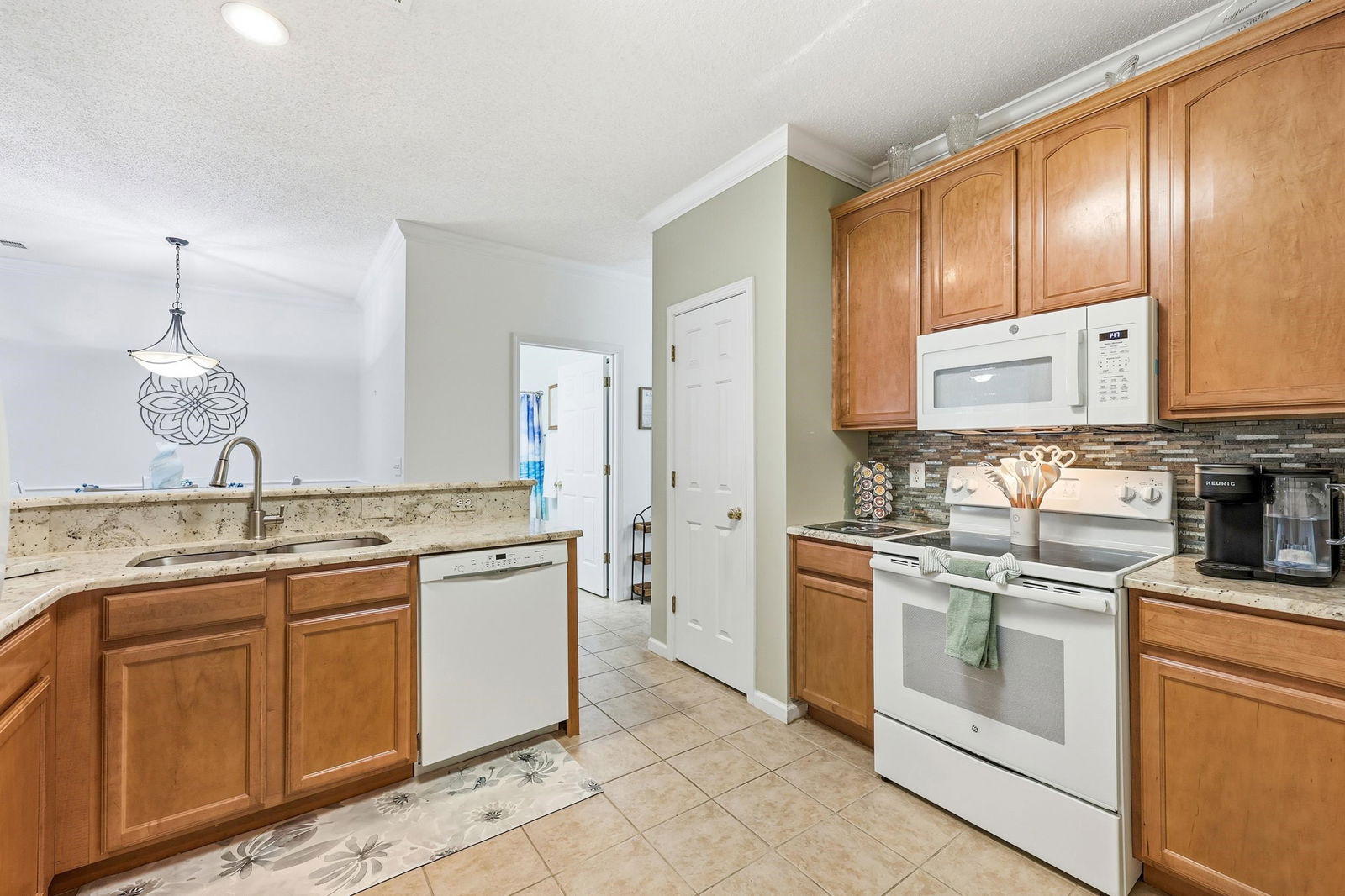 5870 Longwood Dr. Unit 203, Murrells Inlet, 29576