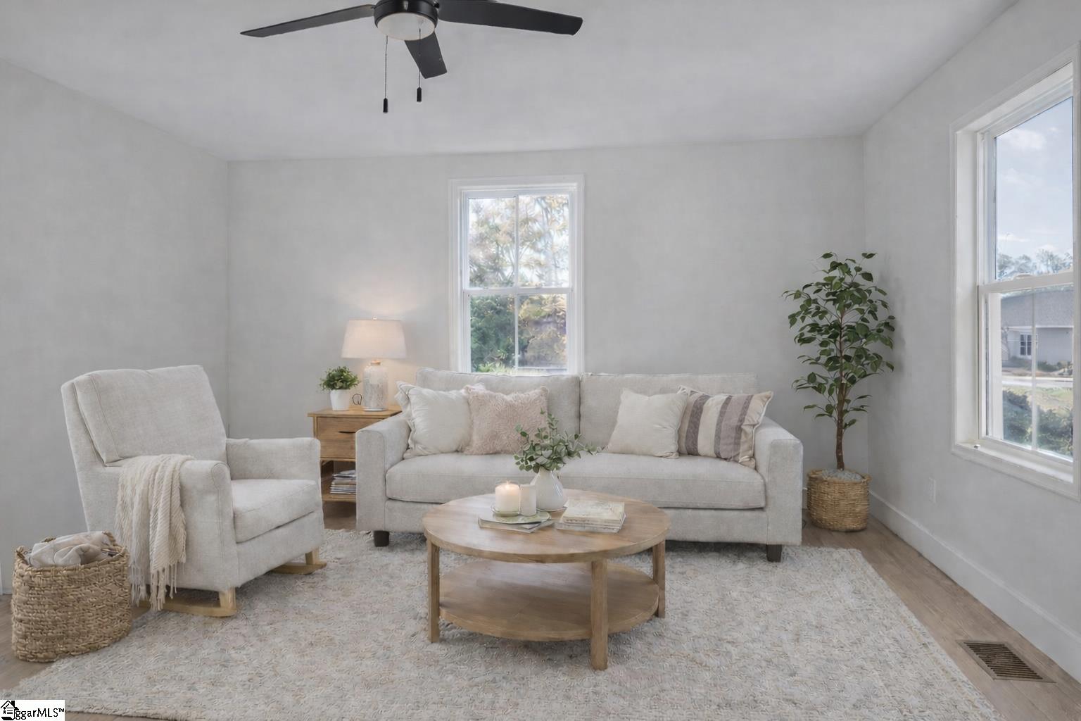 125 Circle Drive, Greer Home for Sale | Real Estate