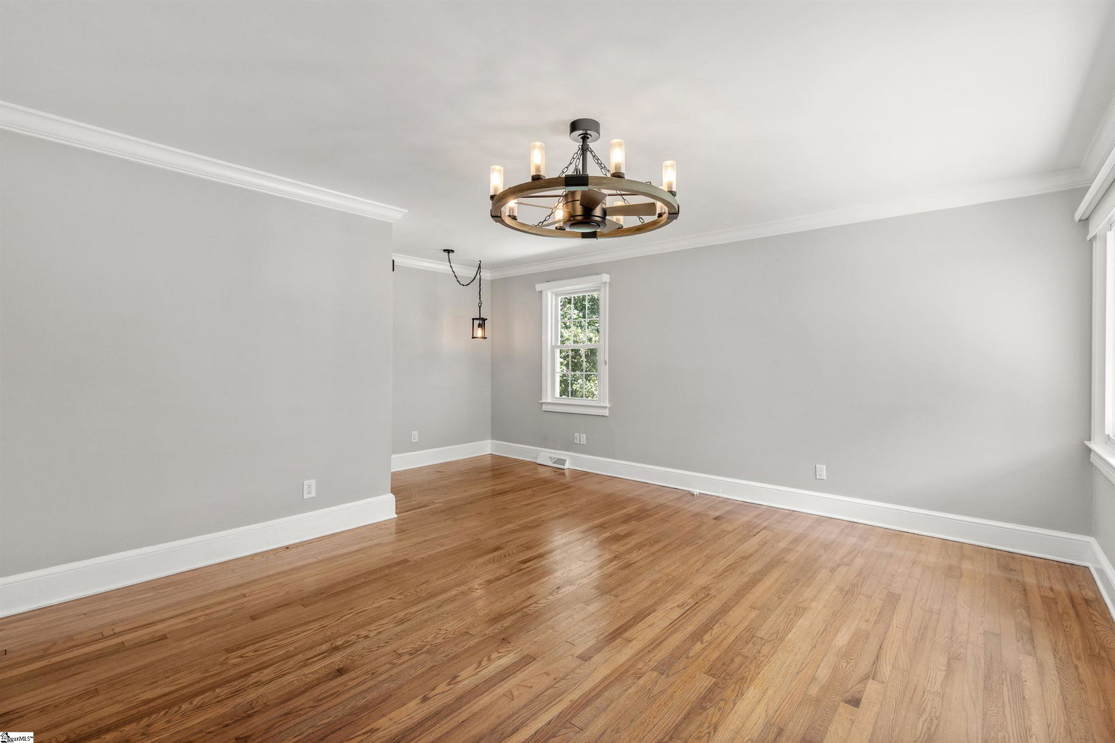 4 Druid Street, Greenville, 29609, 1579527, North Main