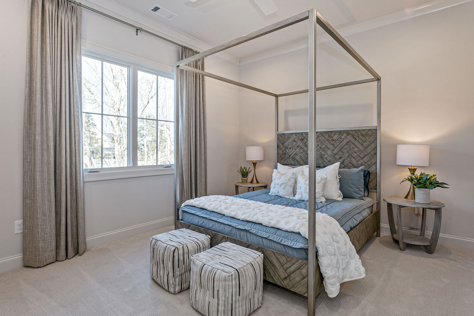 8126 Heirloom Blvd, College Grove, 37046