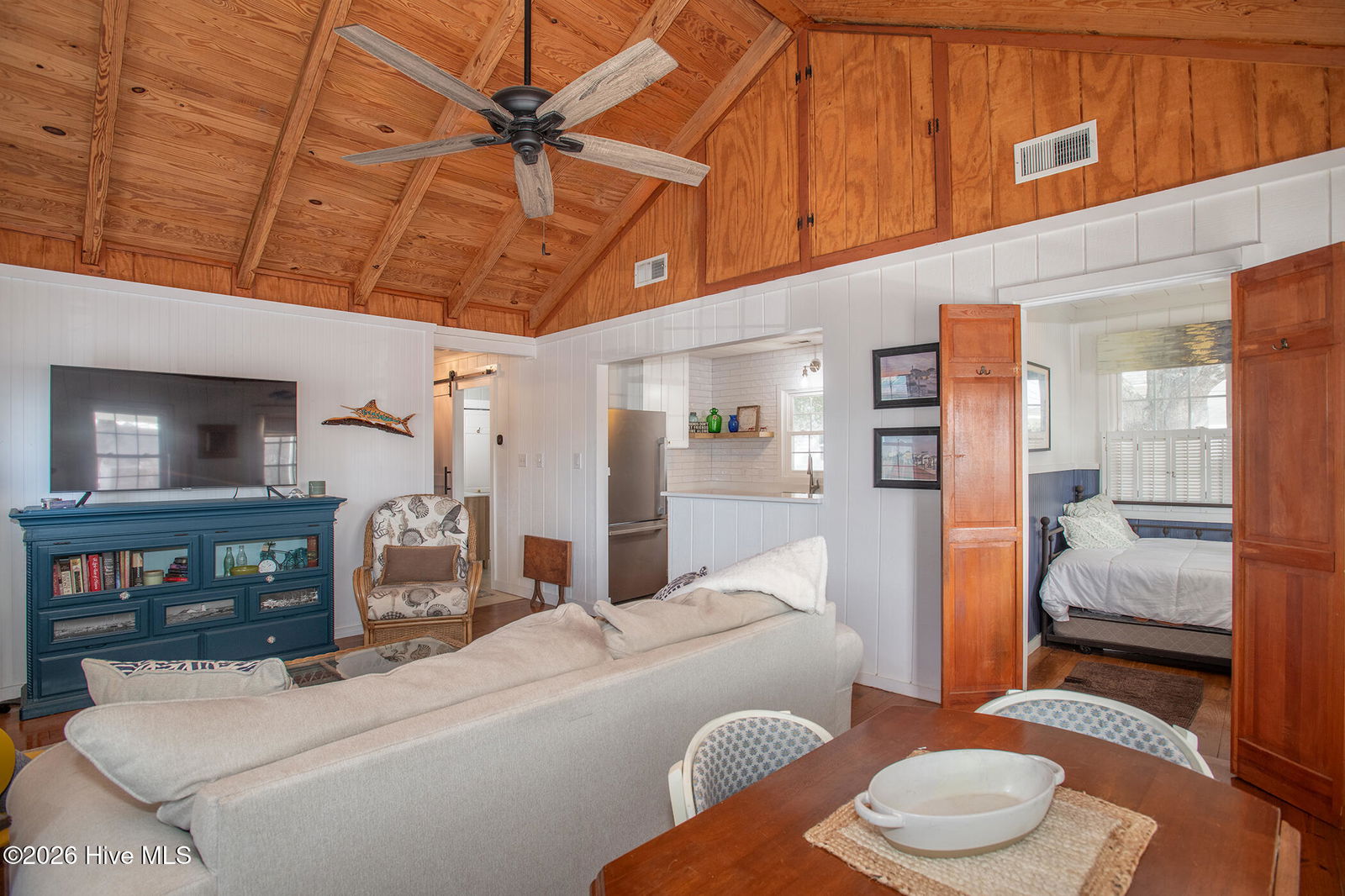 1208 Evans St, Morehead City, 28557