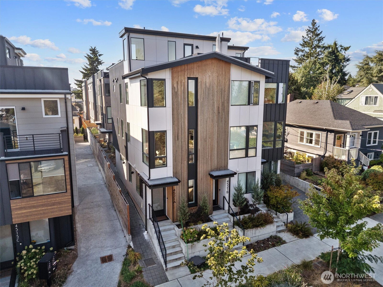 4521 Sunnyside Avenue N Unit #A, Seattle, WA 98103 | MLS # 2463467 ...