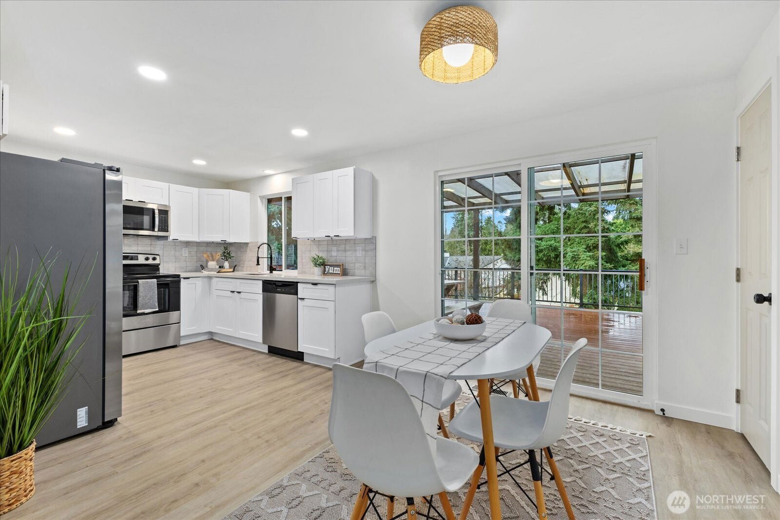 34515 25th Avenue SW, Federal Way | MLS# 2463266 | Skyline Properties ...