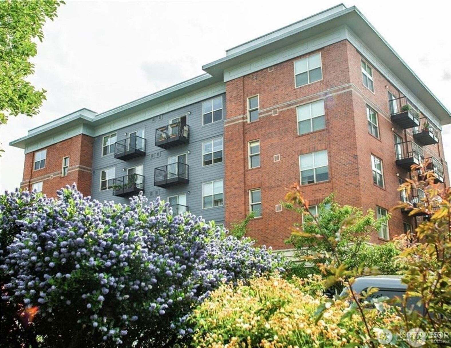 1310 10th Street Unit #408, Bellingham | MLS# 2465999 | Skyline ...