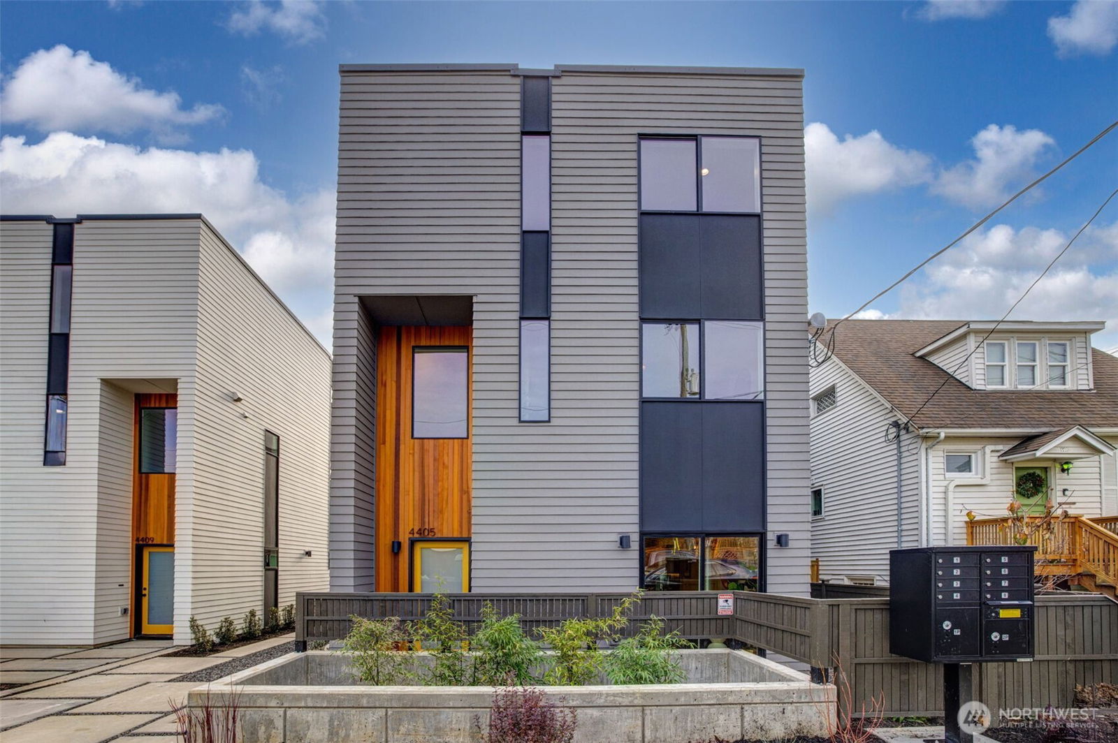 4405 S Holly Street, Seattle | MLS# 2475450 | Skyline Properties, Inc ...