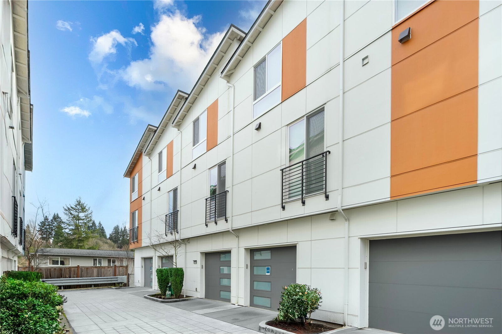 8554 22nd Place NE, Seattle | MLS# 2465512 | Skyline Properties, Inc ...