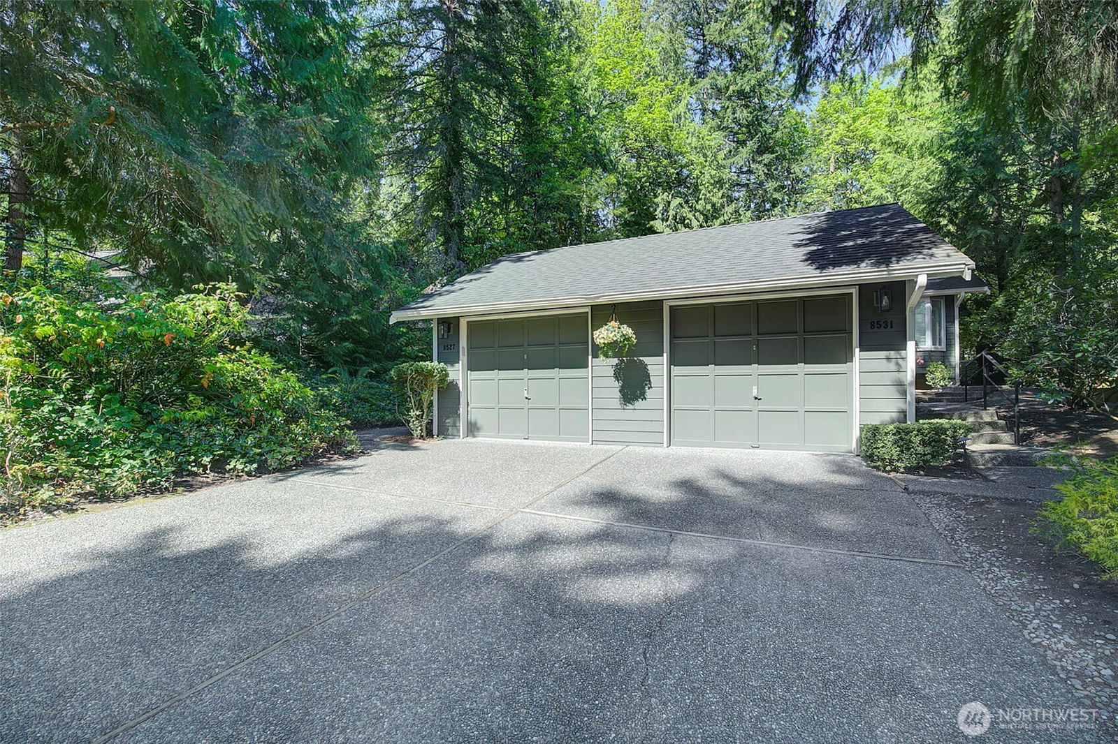 8527 137th Avenue NE, Redmond, 98052