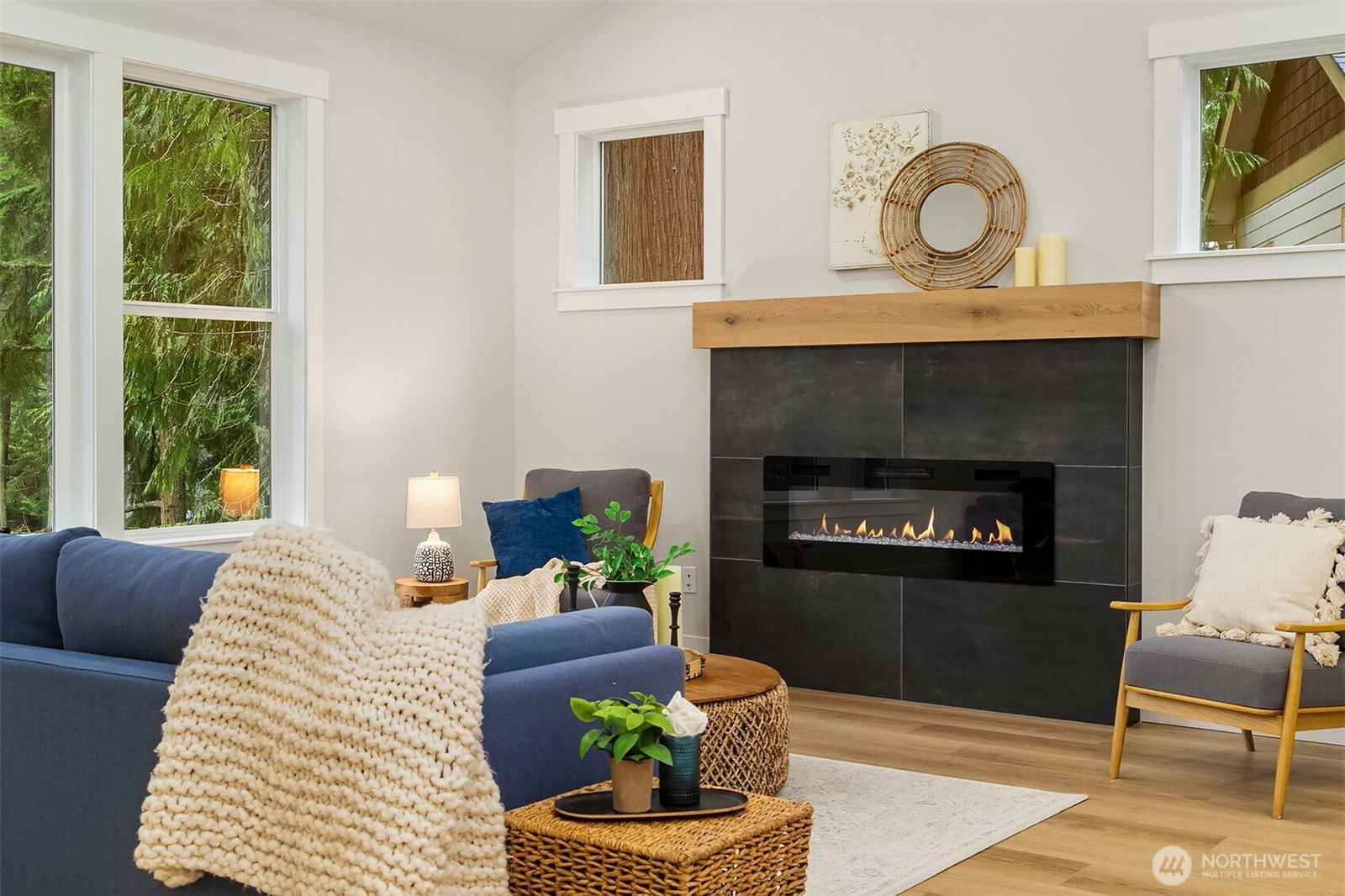 4 Twin Flower Circle, Bellingham | MLS# 2468761 | Skyline Properties ...