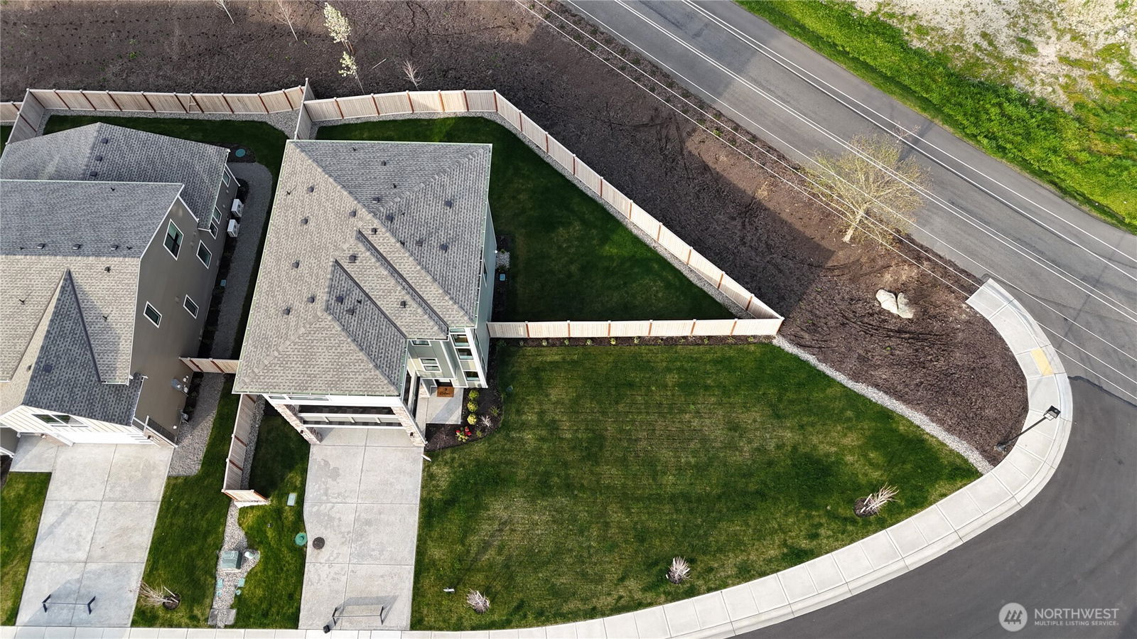 9513 38th Street E, Edgewood, WA 98371 | MLS # 2465404 Falcon Ridge ...