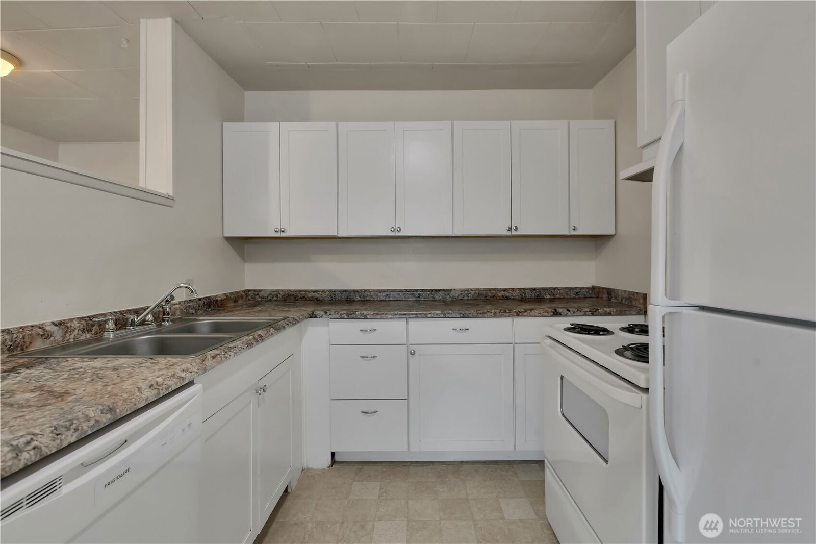 4054 S G Street, Tacoma | MLS# 2463451 | Skyline Properties, Inc ...