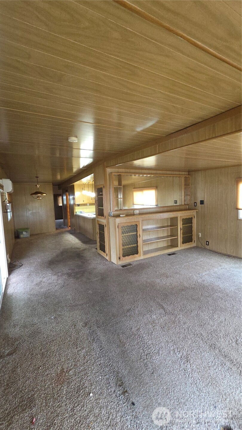 8314 38th Street E Unit #4, Edgewood | MLS# 2446376 | Skyline ...