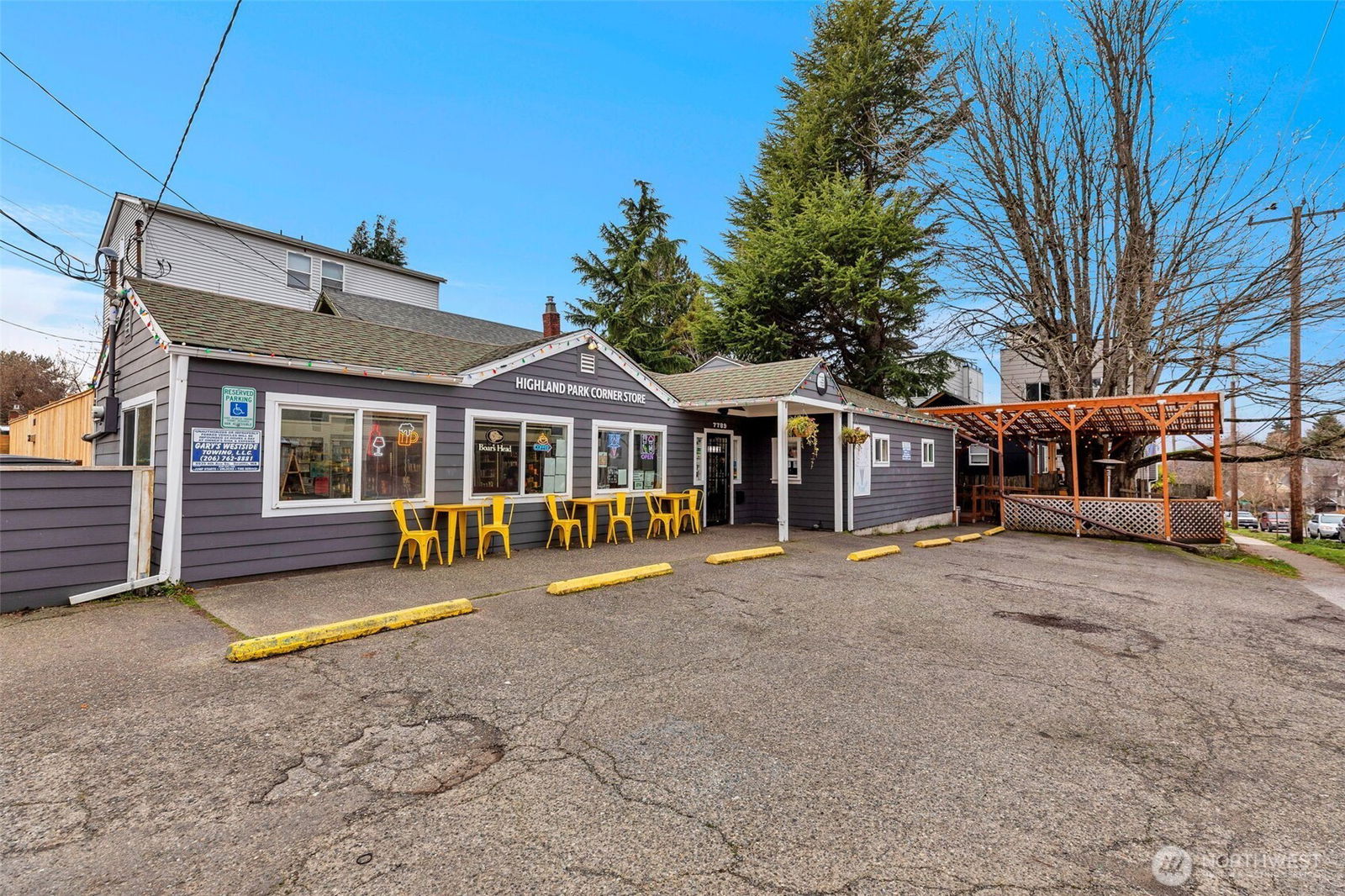 7779 10th Avenue SW, Seattle, WA 98106 | MLS # 2466124 Dumars Highland ...