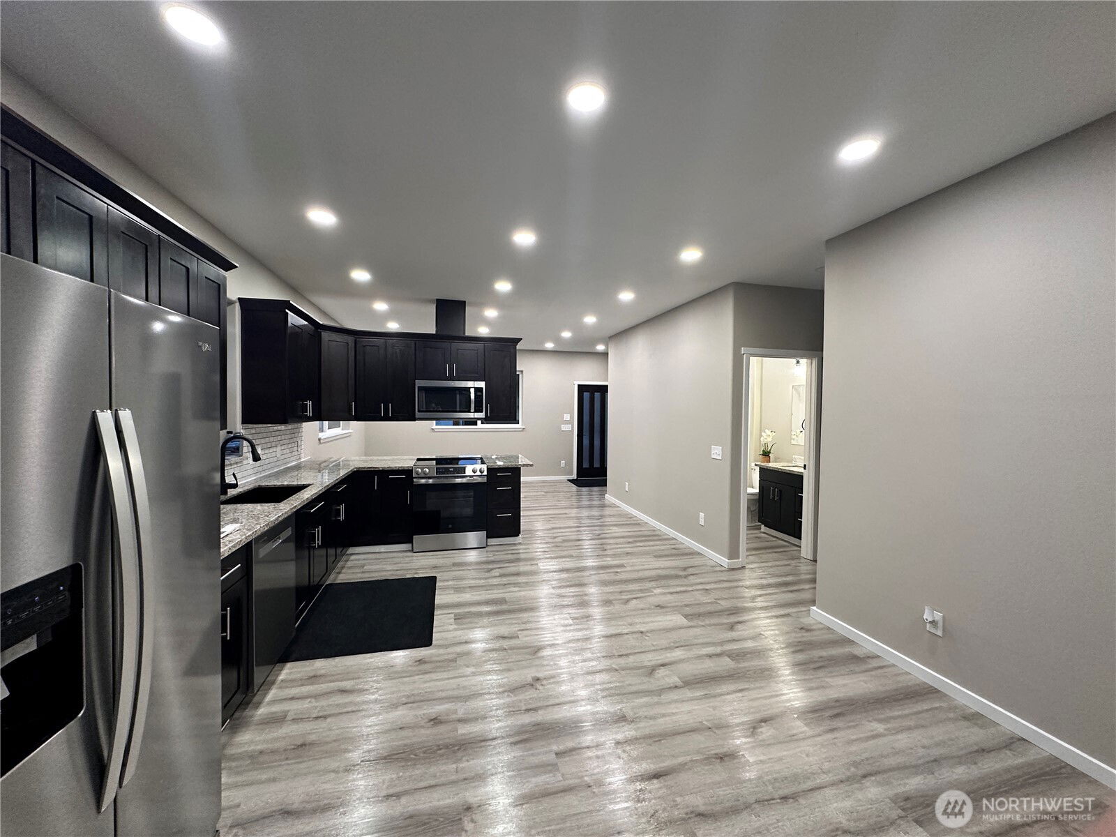 426 E Curtis, Aberdeen, WA 98520 | MLS # 2467221 South Aberdeen