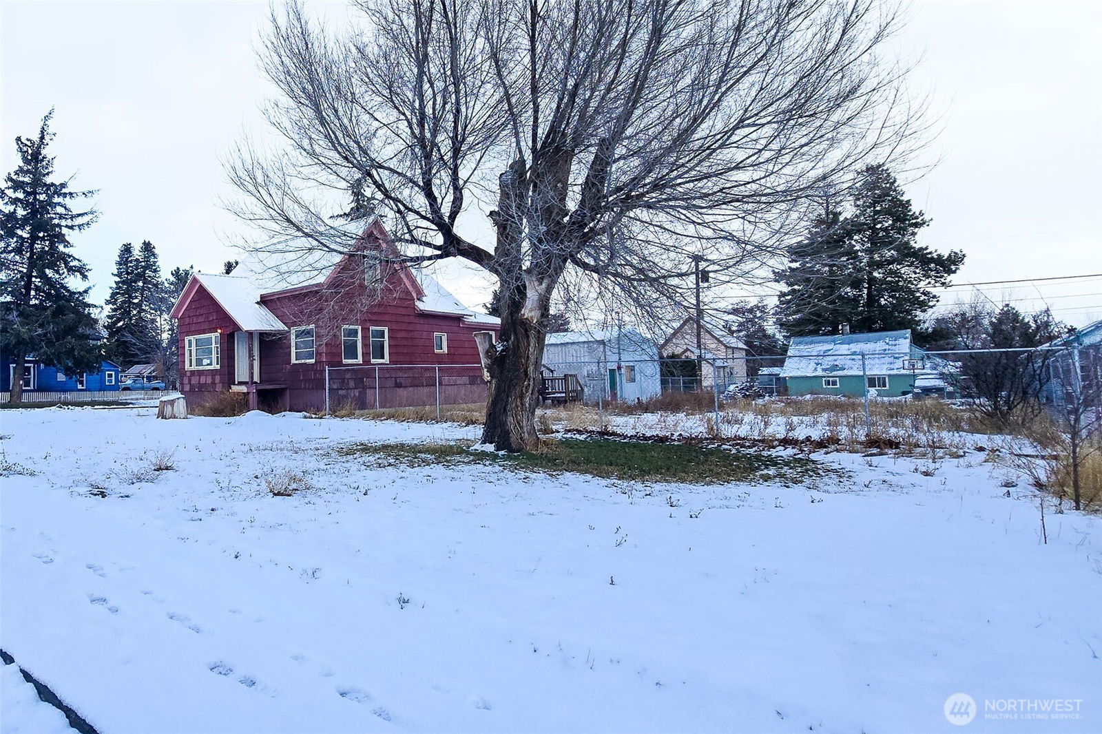 305 S Central Avenue, Waterville | MLS# 2467188 | Skyline Properties ...